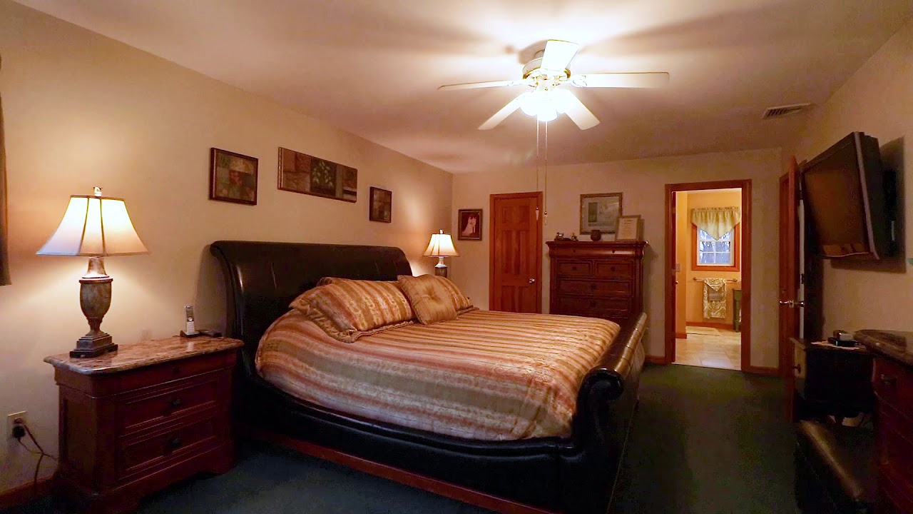 Virtual Tour - 16 Benham Hill Place - YouTube