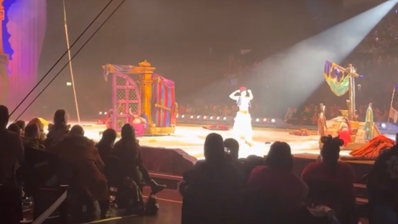 Disney on ice live show - Part 1 - Aladdin - Dec 2022 - YouTube