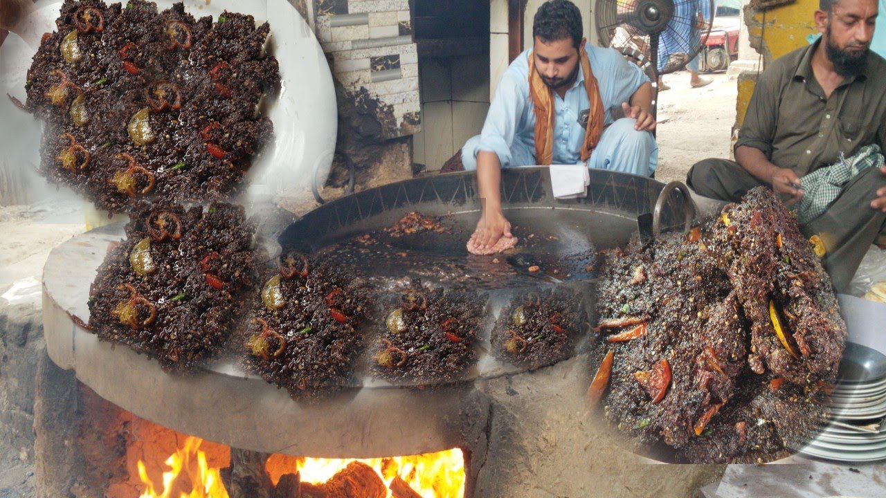Most Famous Rambil Chapli Kabab _ in Taru Jabba Peshawar #wowfoodrecipe ...