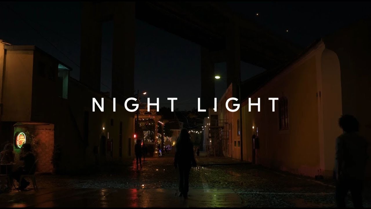 Nikon Z 7: Night Light - YouTube