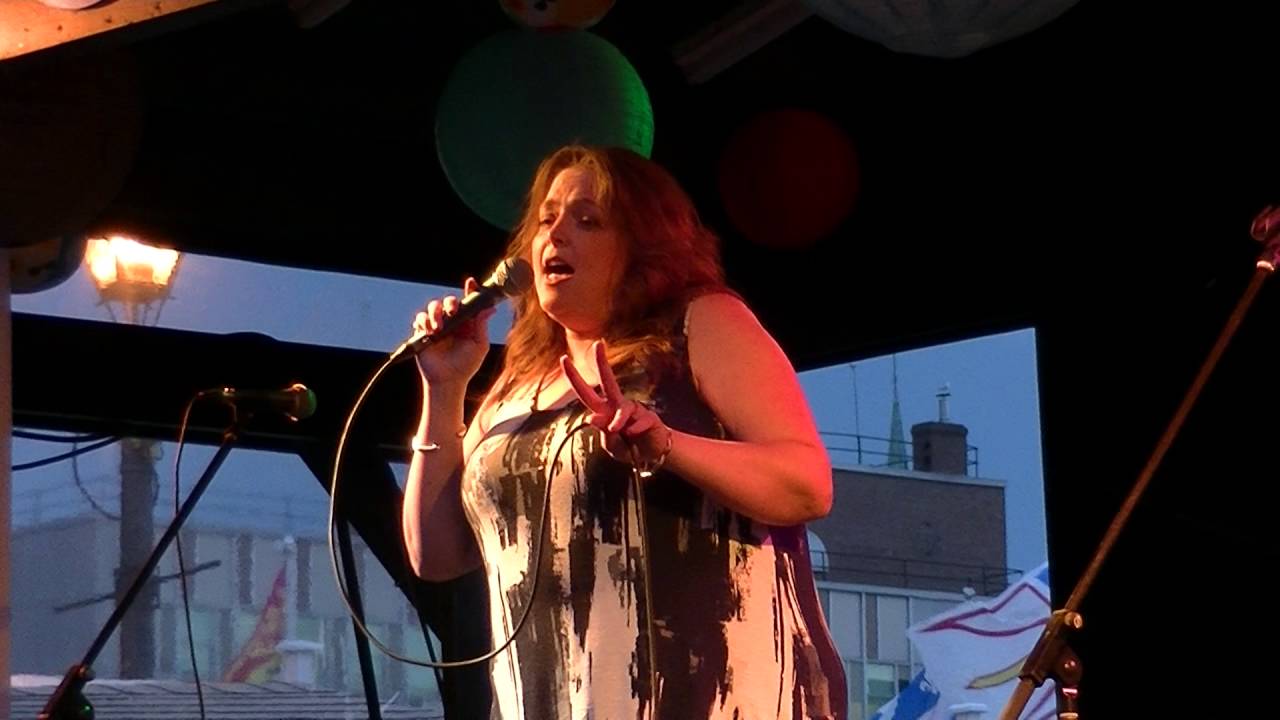 Sheri Neilson sings 'Rockin' With The Rhythm Of The Rain' by The Judds ...