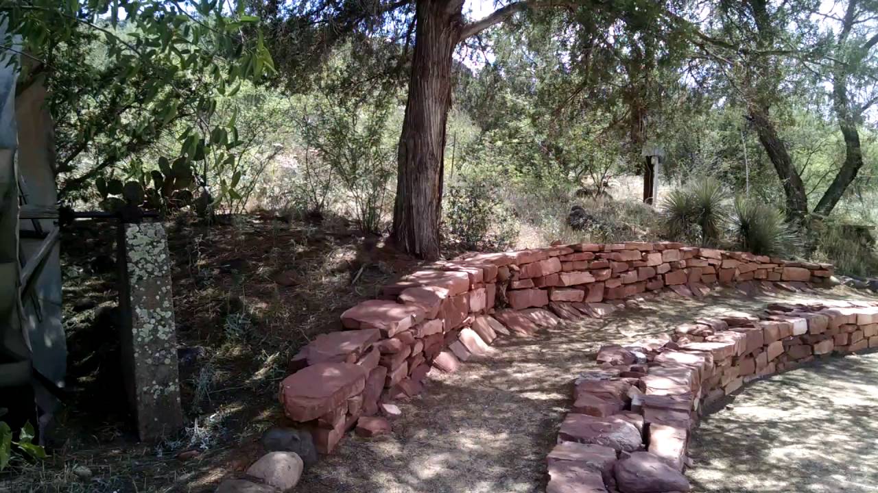 Sedona; Angel valley labyrinth - YouTube
