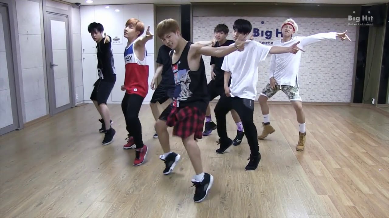 방탄소년단 'Danger' dance practice - YouTube