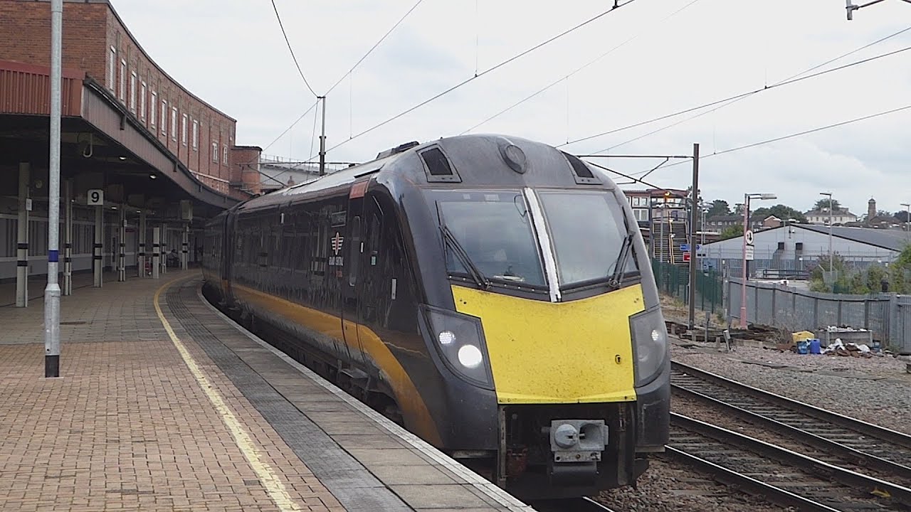 Grand Central Class 180 leaves York (18/7/23) - YouTube