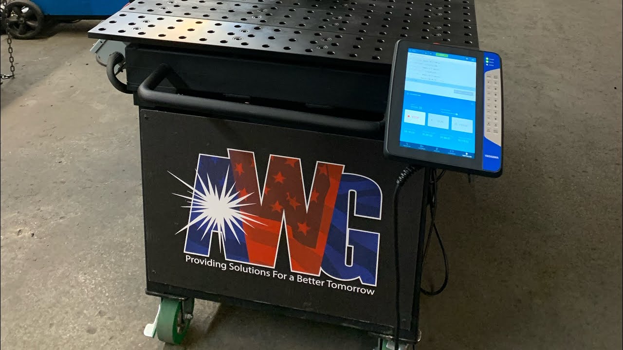 Cobot welding cart from AWG with Yaskawa robot - YouTube