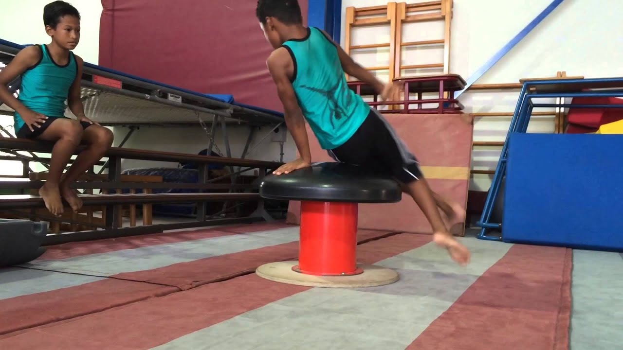 Animo curacao Trinidad - YouTube