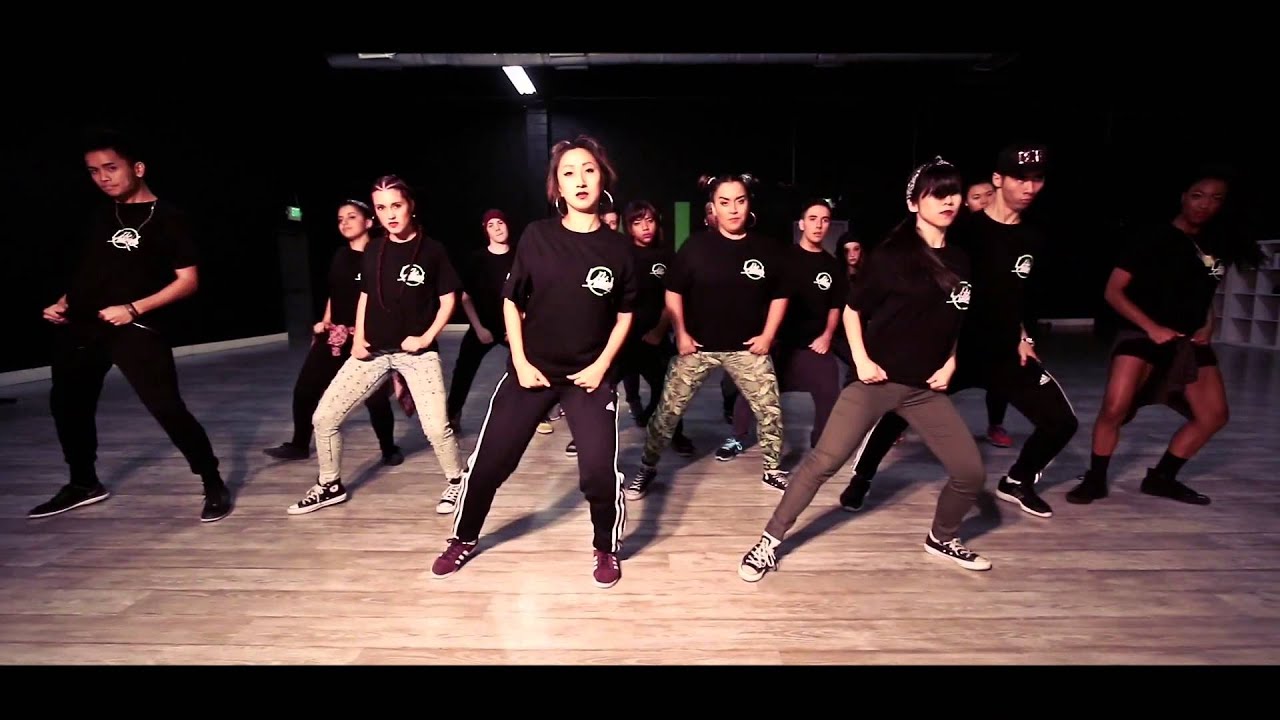 Ellen Kim & Sorah Yang Collaboration ft. the mLatitude Campers - YouTube