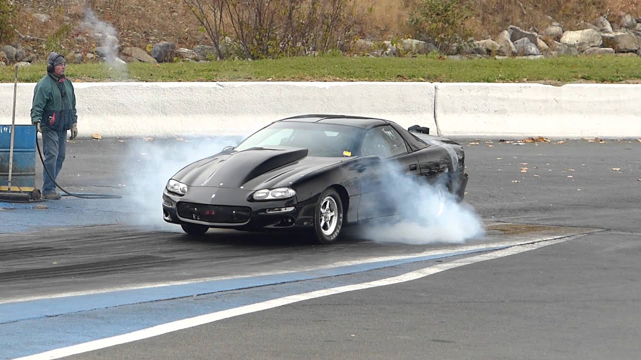 02 Camaro Dart 76mm burnout - YouTube