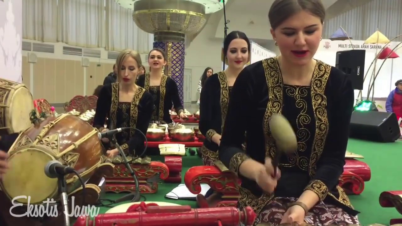 SENI MUSIK GAMELAN || Banyak diminati turis luar Negeri - YouTube