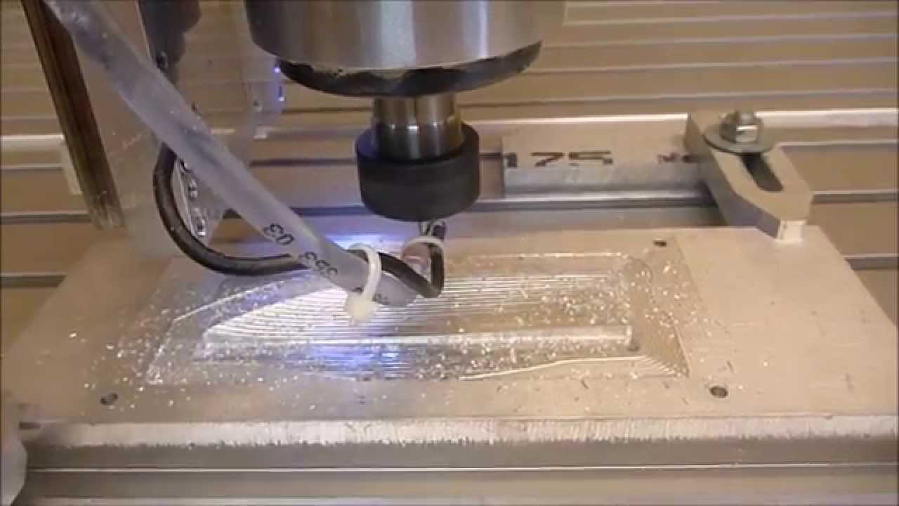 Design and prototyping of a mold for a whitewater fin - YouTube