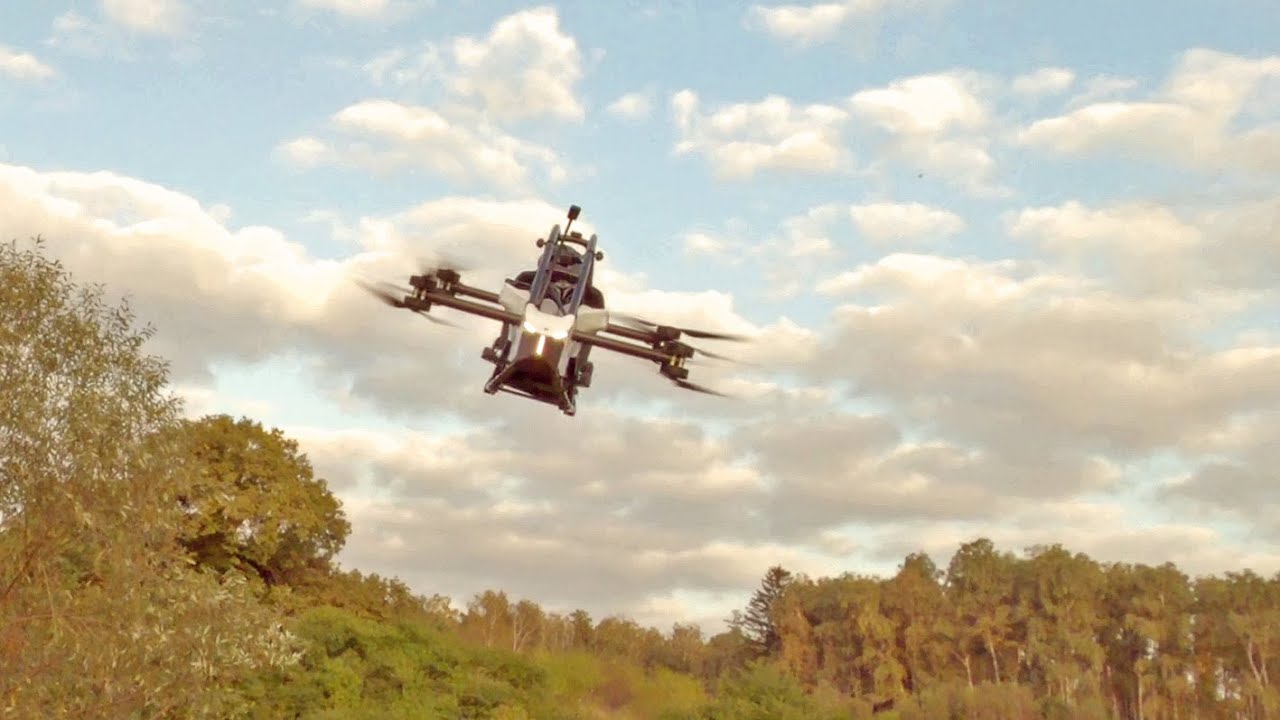 High Speed Flyover by Electric VTOL Jetson ONE "Flying Car" - YouTube