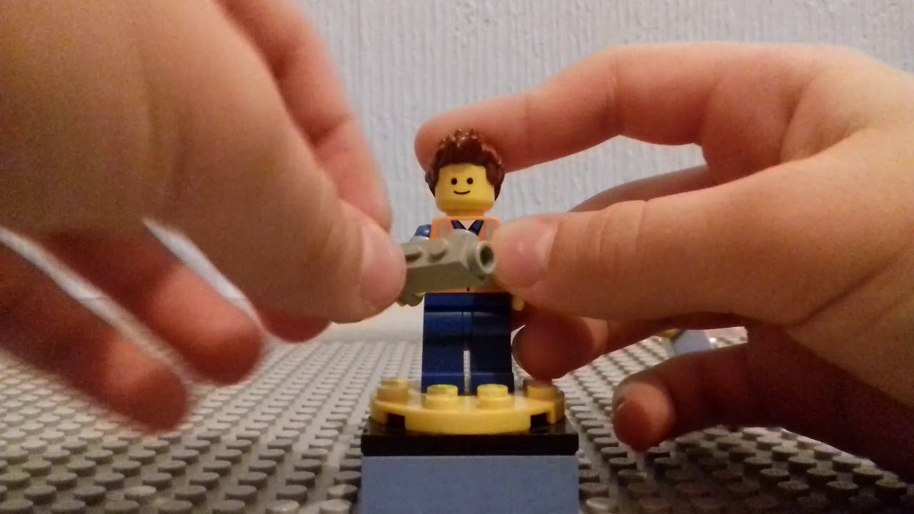 Lego Hello Neighbor Custom Figures - YouTube
