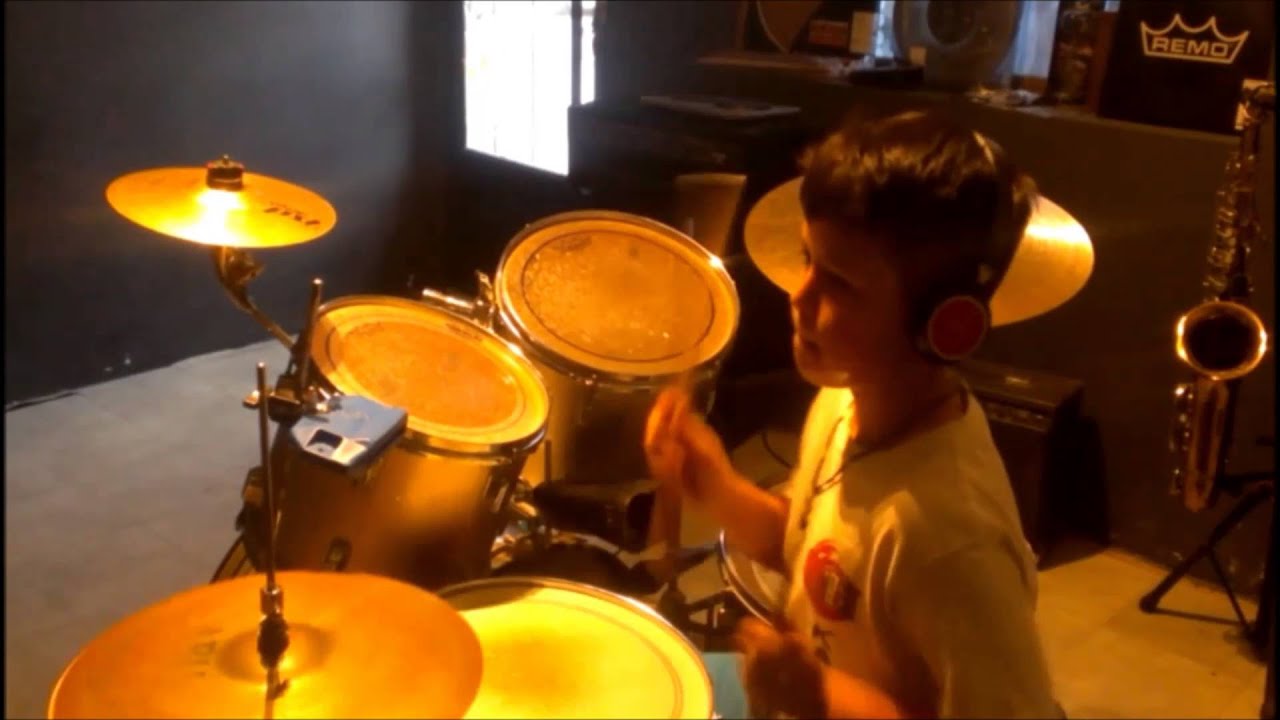 Diego Drum cover Plastiko - Changuito reggae - YouTube