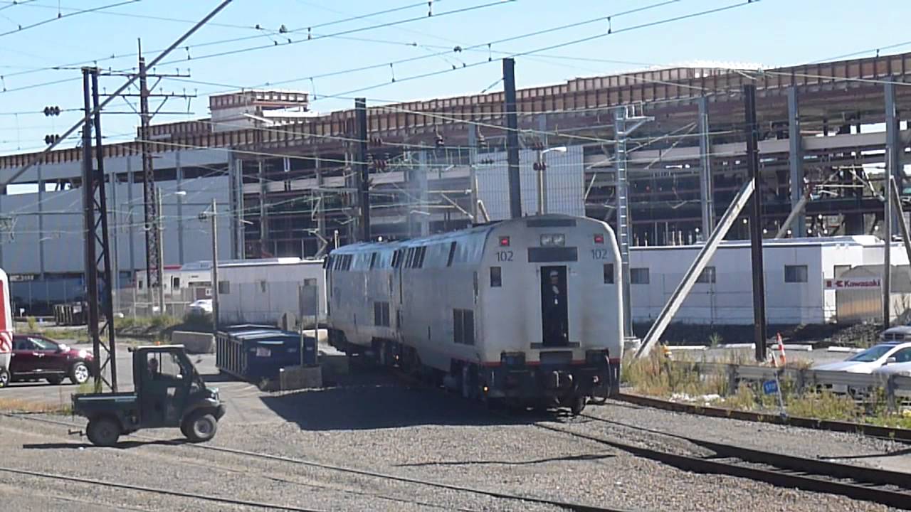 Amtrak P42DC #102 and #105 running lite in New Haven, CT #4 - YouTube