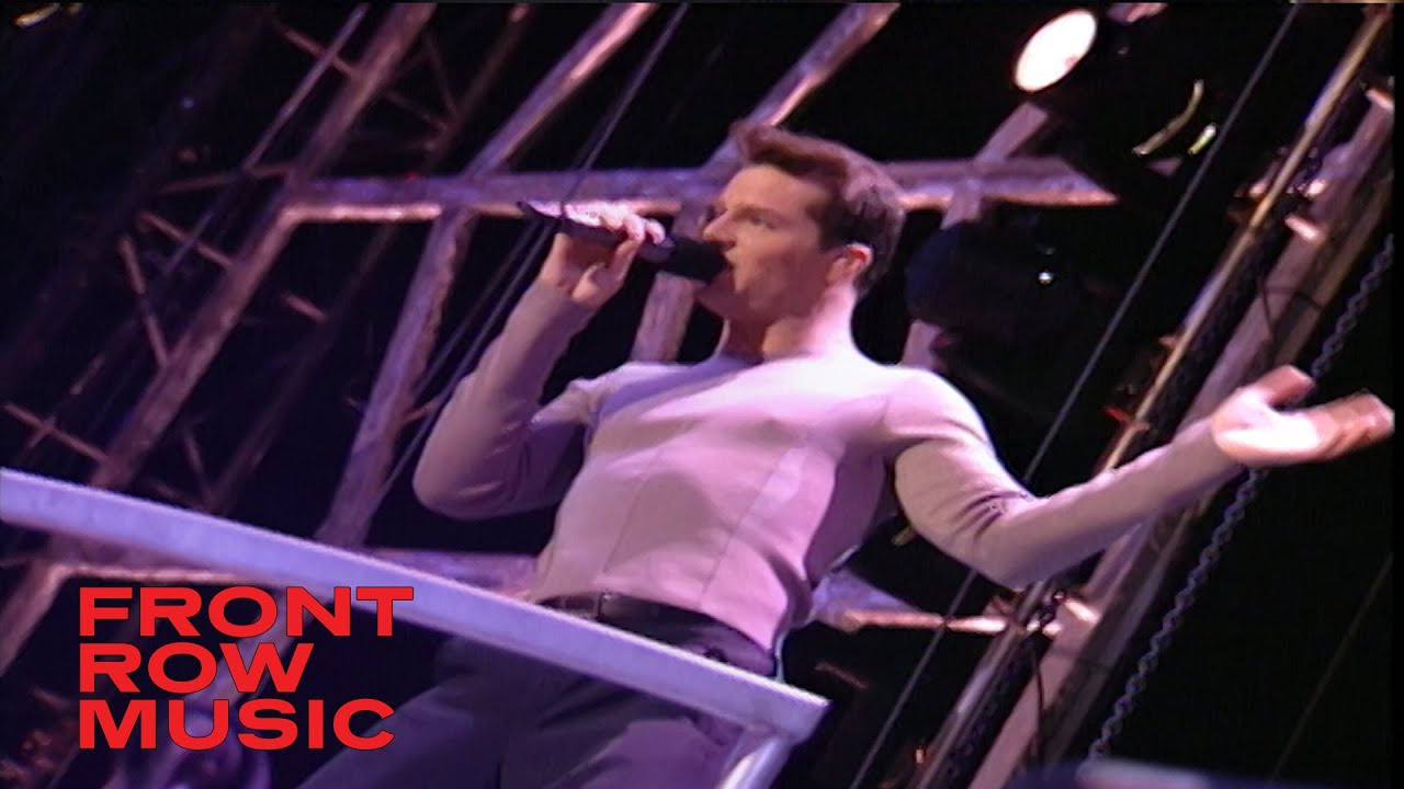 María (Live Remix) - Ricky Martin | One Night Only | Front Row Music ...