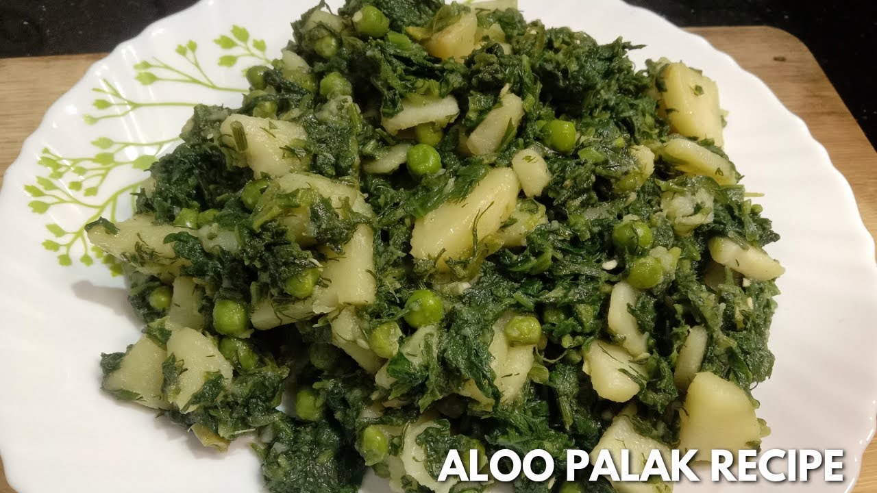 Quickest aloo paalak recipe 😋 - YouTube