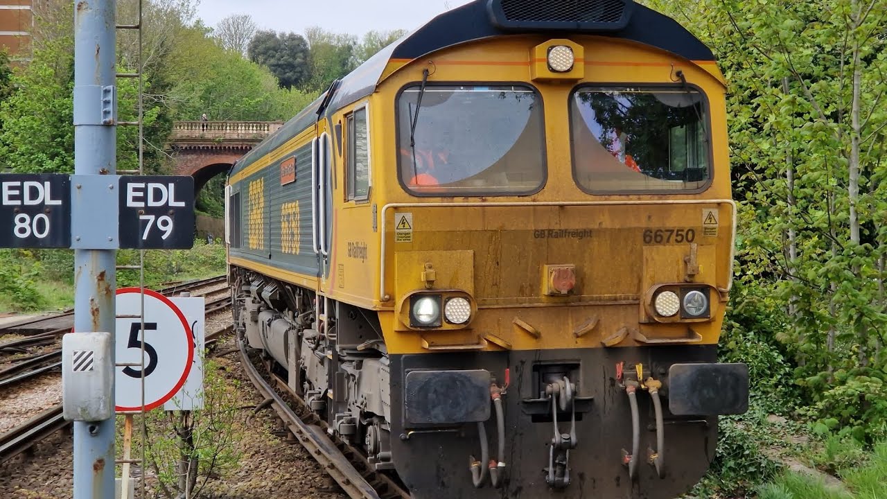 Class 66(750) At Hastings - 29/4/2023 - YouTube