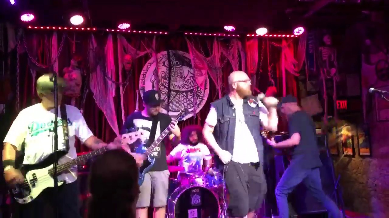 Sloth Fist - Hangover Song (live @ Three Links Deep Ellum) - YouTube