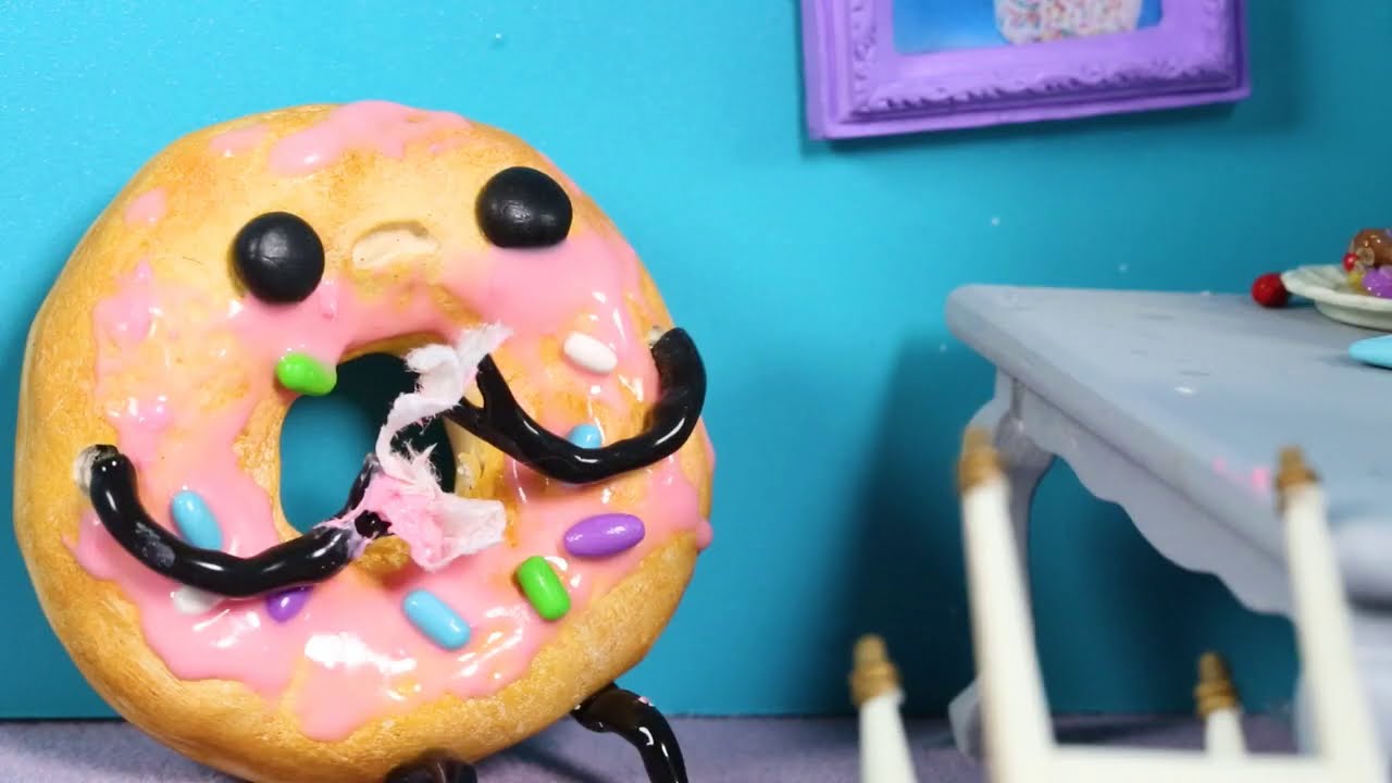 Donut Diva | Live Action Short | Handmation - YouTube