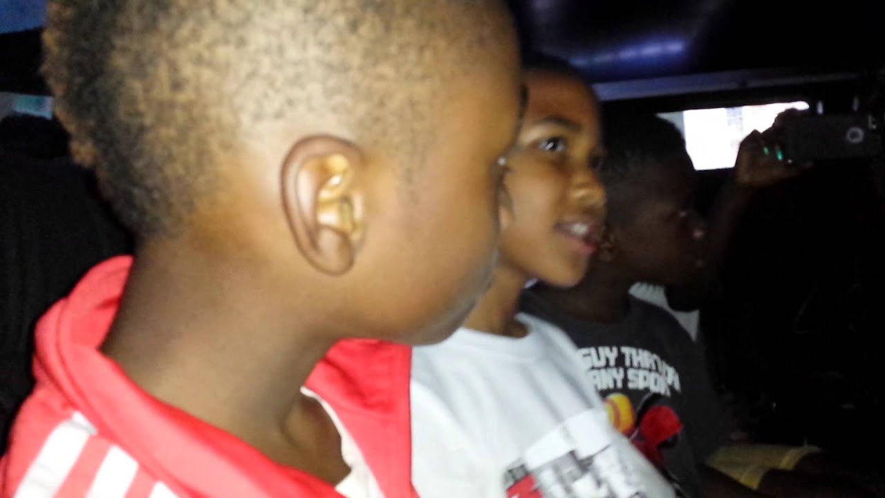 Kids Rap Battle - YouTube