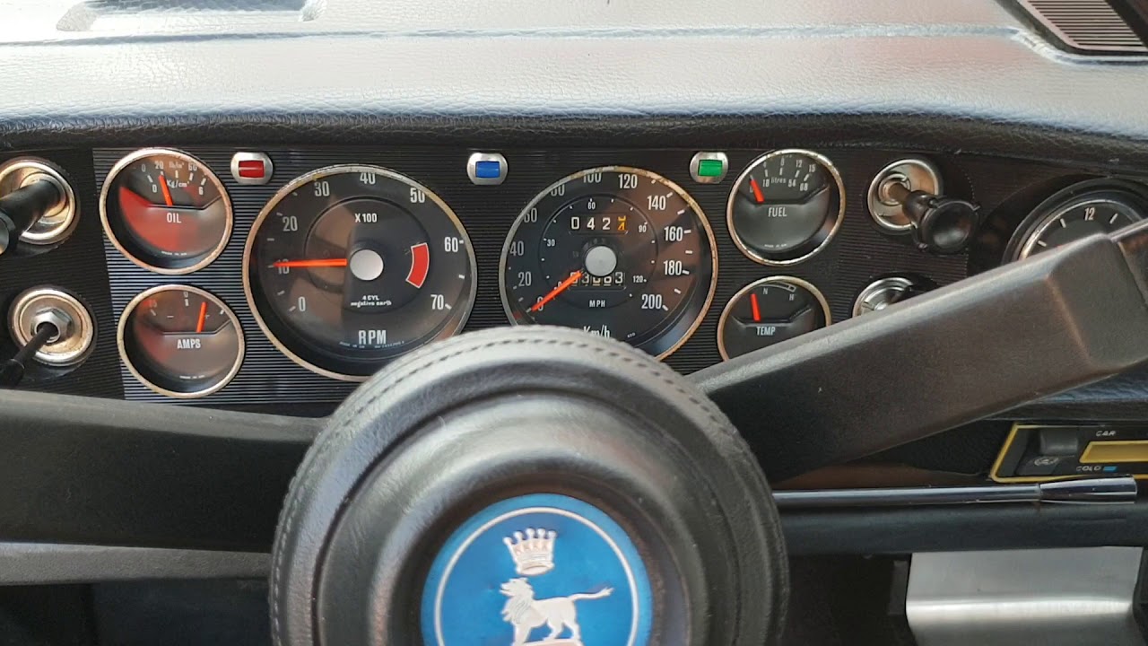 Sunbeam Rapier Fastback - YouTube