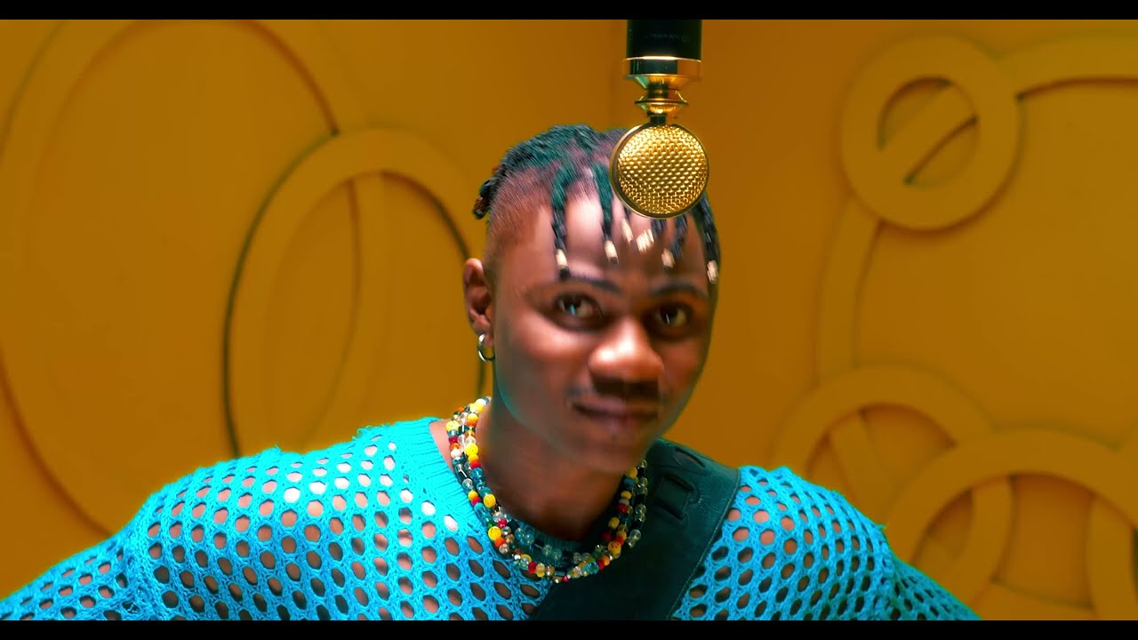 Realms by Sam Derry (official performance video) - YouTube