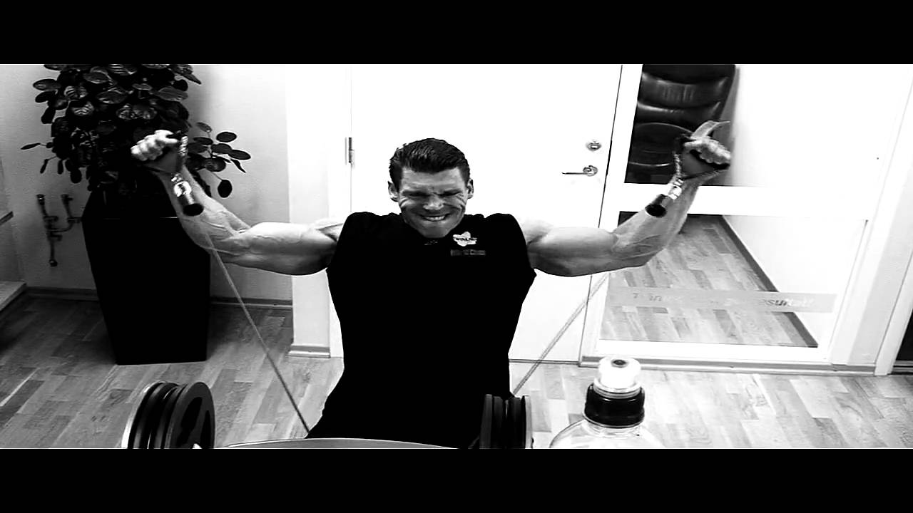 Bodybuilder Arne Lundell - YouTube