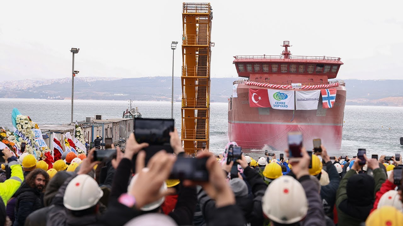 Launching Day of NB77 Seigrunn - YouTube