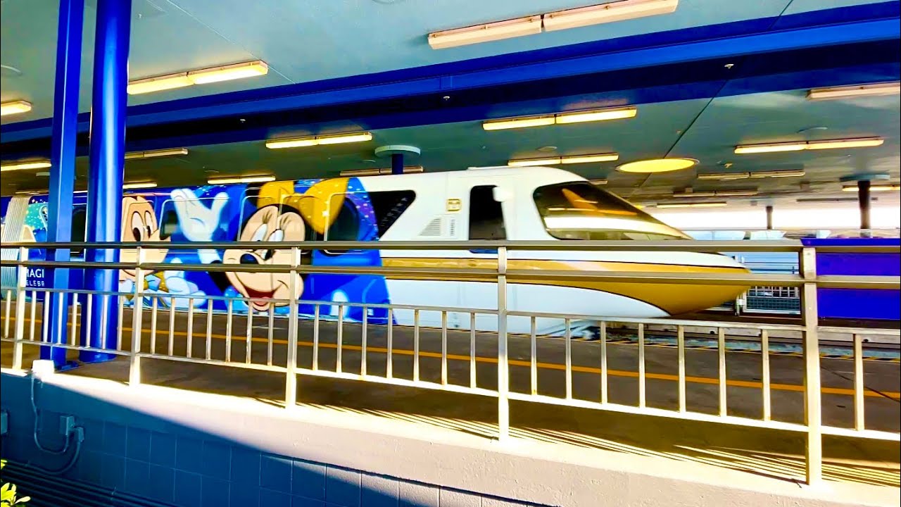 Disney Transportation Monorail Train & Tram Train Walt Disney World # ...
