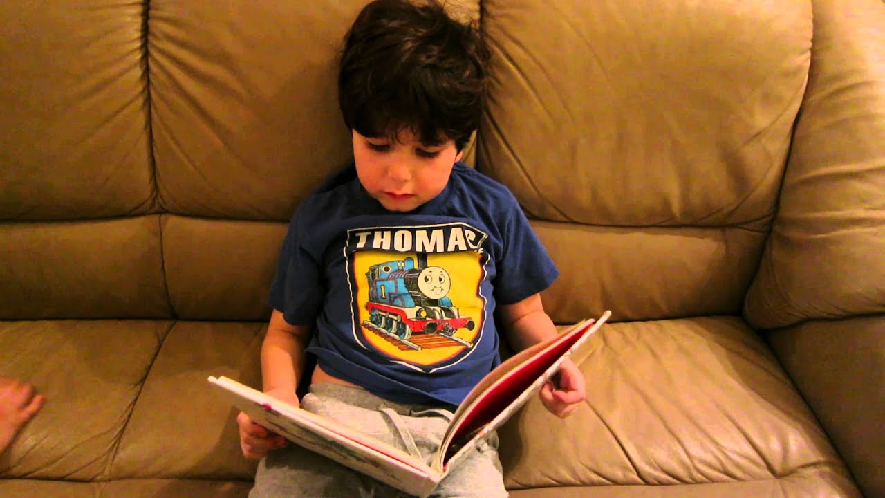 Sasha Reading in Russian, Jan 2015 - YouTube