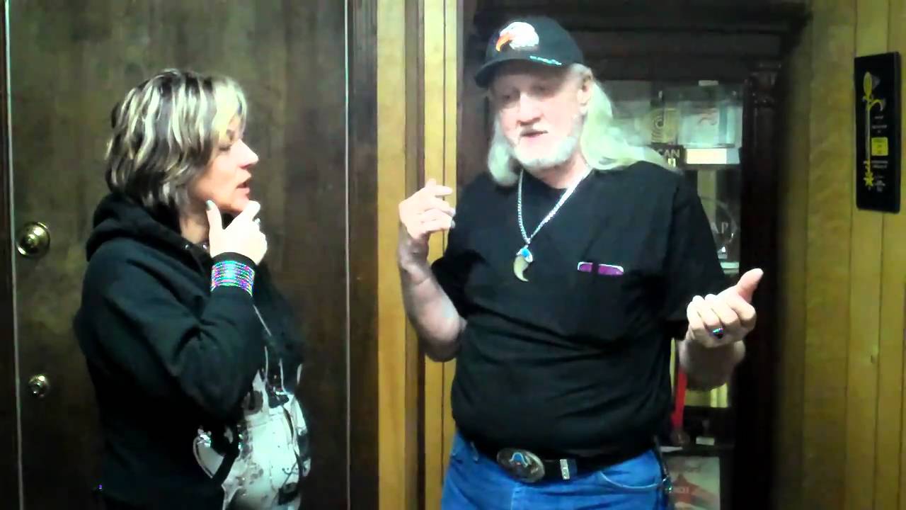 Shawna P brings ya EarthFunk News from the legendary Fame Studios in ...