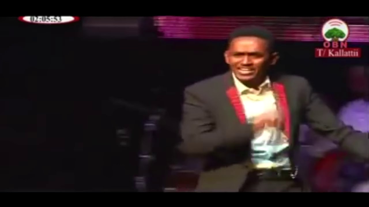 Hacaalu Hundessa @ Millennium Hall Addis Ababa Finfinee - YouTube
