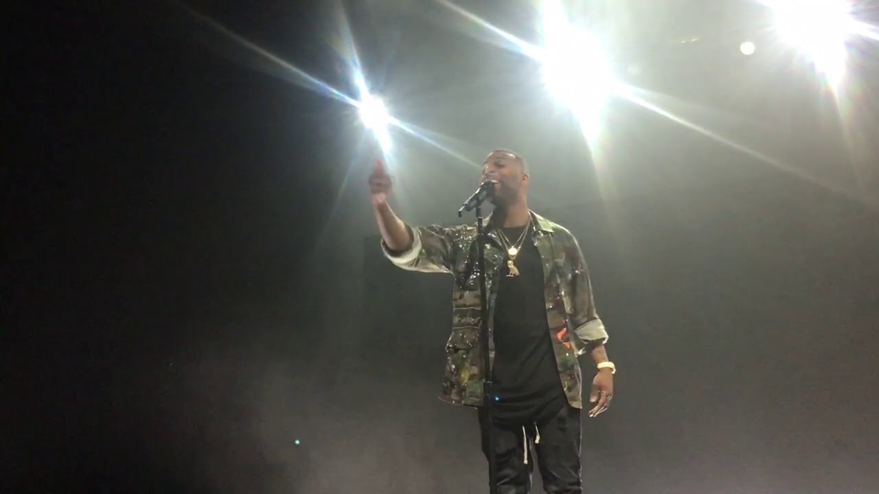 DVSN - Body Smile - Morning After Tour - O2 Forum Kentish Town - March ...