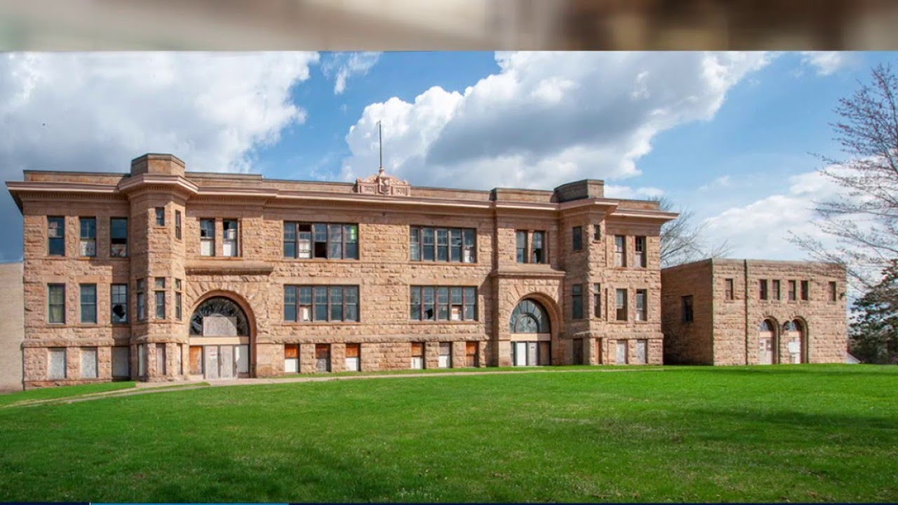 Developer stepping into save historic Sandstone school building - YouTube