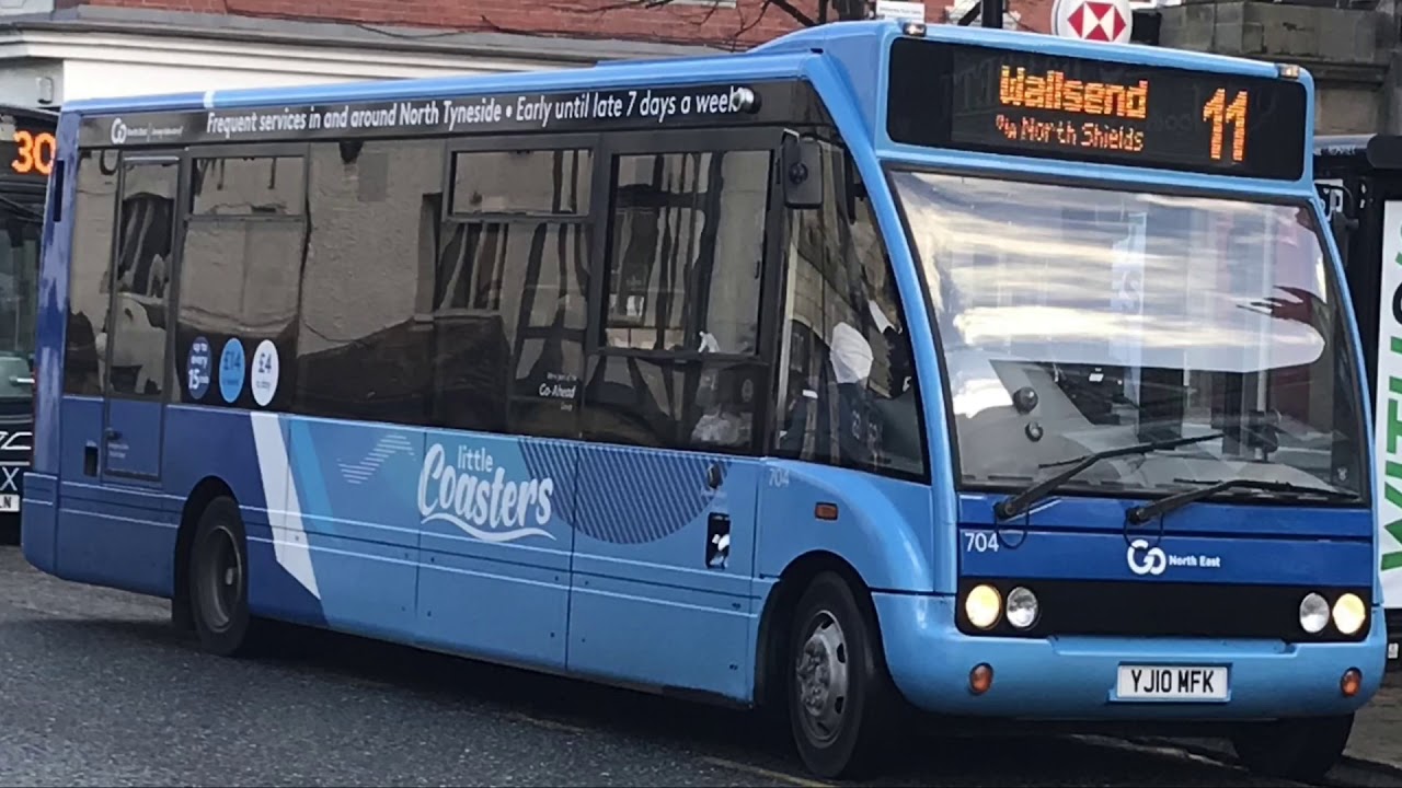 Buses in Whitley Bay - YouTube