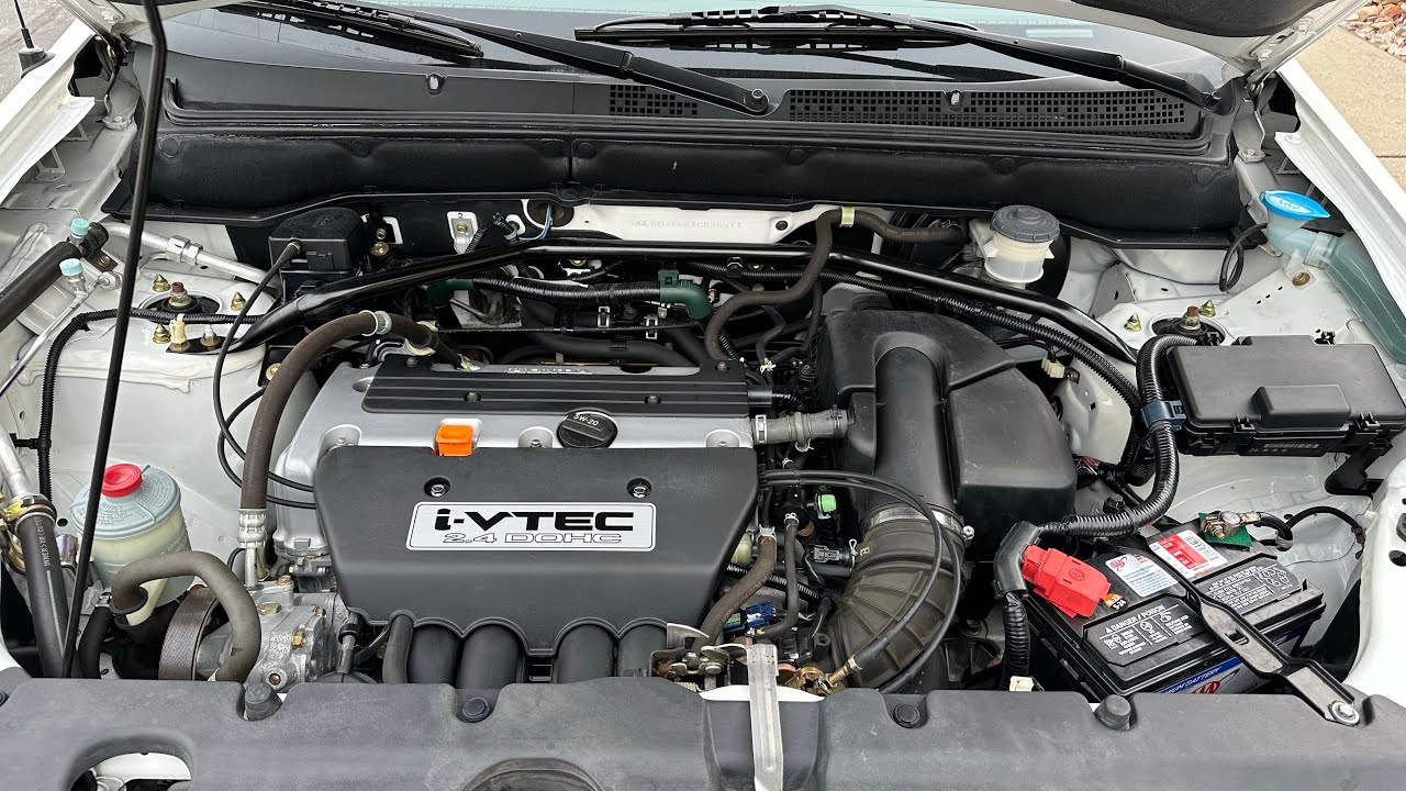 2004 Honda CR-V Cold Start - YouTube