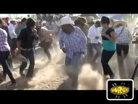 ASI SE BAILA EN ZACATECAS 15 DE ENERO CHARCO BLANCO Y AGUASARCA ...
