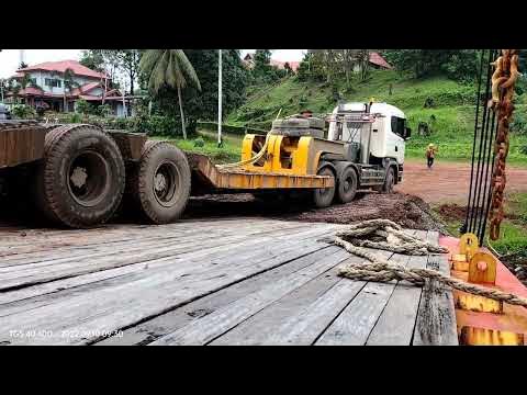 Gasruk!! sangkut di lamdor Loading LCT Pt.Buma lati Berau coal - YouTube