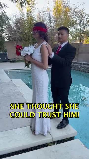 Bride does a trust fall with the groom who pranks her…👰🏼‍♀️👰🏼‍♀️ - YouTube