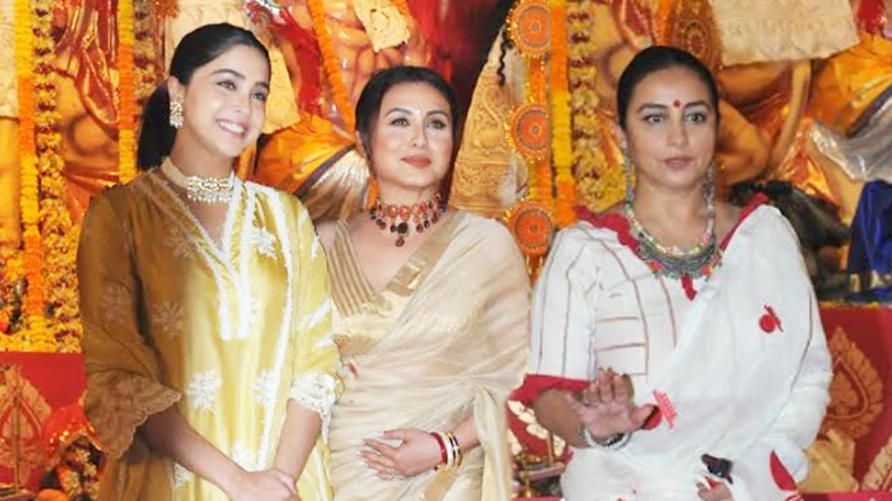 Rani Mukerji Pose With Sharvari Wagh and Divya Dutta At Durga Puja ...