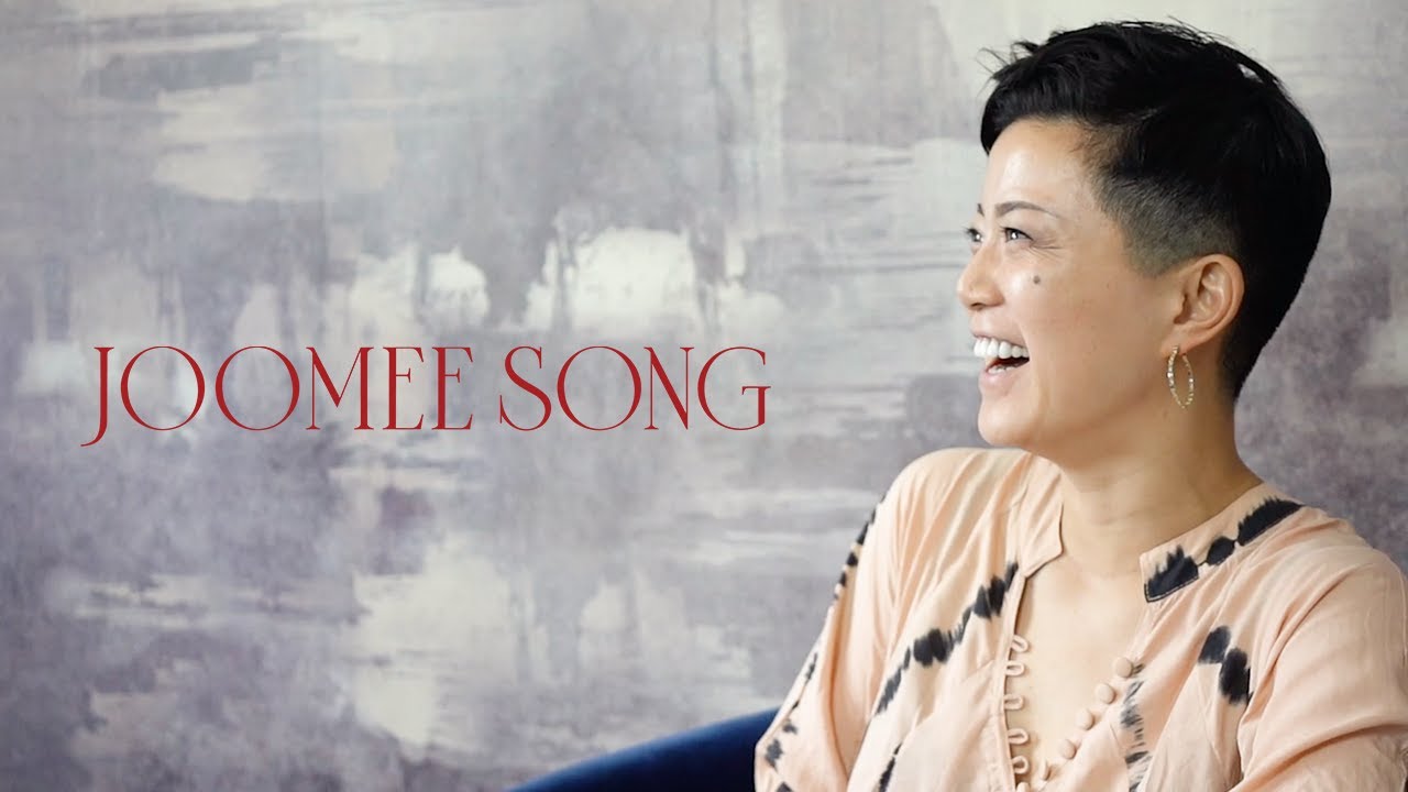 【世界一のフェイシャルマジック】Joomee Song ジュミソン - YouTube
