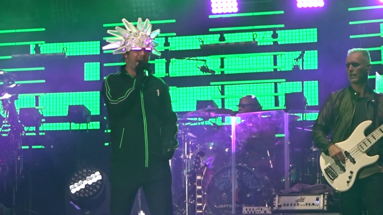 White Knuckle Ride & Cosmic Girl, Jamiroquai, Manchester Arena ...