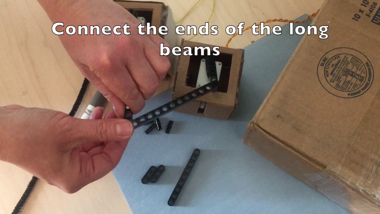 Assembly: Drawing Linkage with Plastic Bricks - YouTube