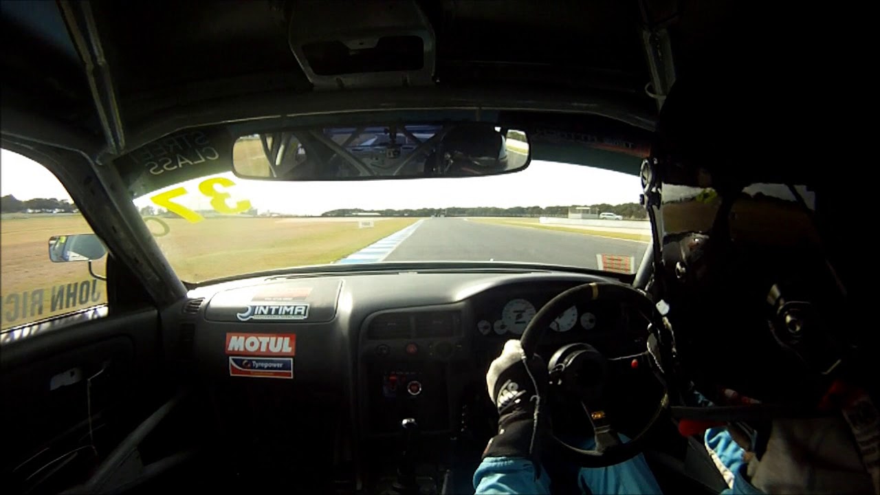 Intima R33 Vic Time Attack 2019 - YouTube