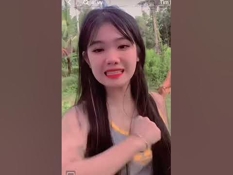 Ai Nhỏ Tuổi Đây | AiVy Idol Tiktok - YouTube