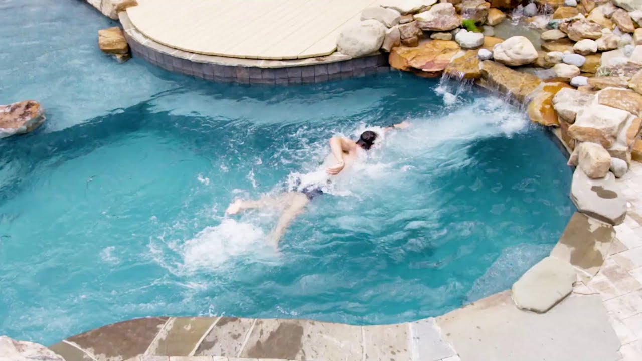 BaduStream® II System (:30) - YouTube