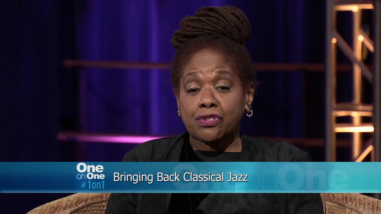 Jazz Singer Catherine Russell Honors Harlem in Latest Album - YouTube