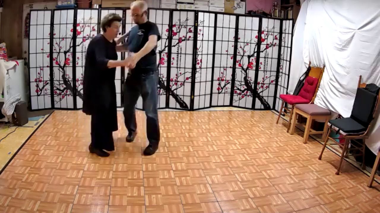 Waltz Forward Forward Lock Forward, Rounds Teach by Jim and Judy - YouTube