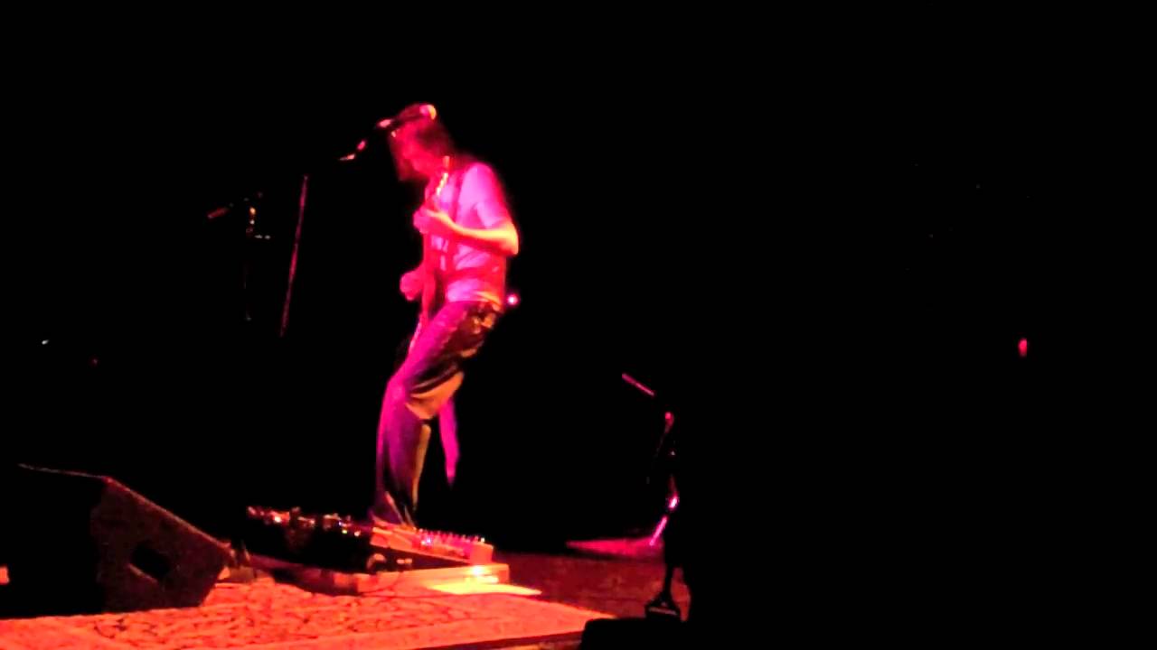 Hunter Hendrickson Improvising at The Kessler Theater - YouTube