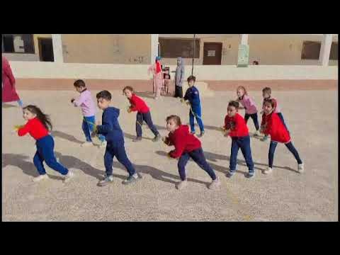 استعراض ايد على ايد ج٢ - YouTube